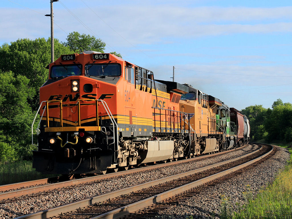 BNSF 604
